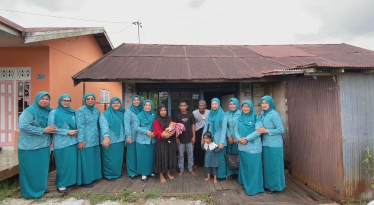Ketua TP PKK Neli Listriani Turun Tangan, Lunasi Biaya Persalinan Istri ...